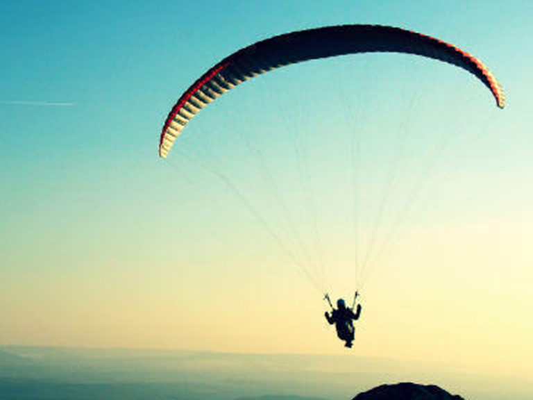 How To Do Paragliding In India | Types of Paragliding Udaipur